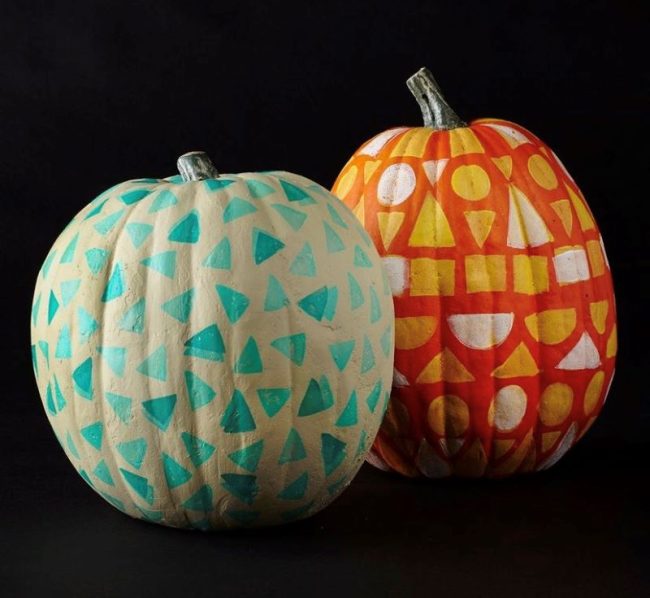 19 Creative Classroom Pumpkin Decorating Ideas - Chaylor & Mads