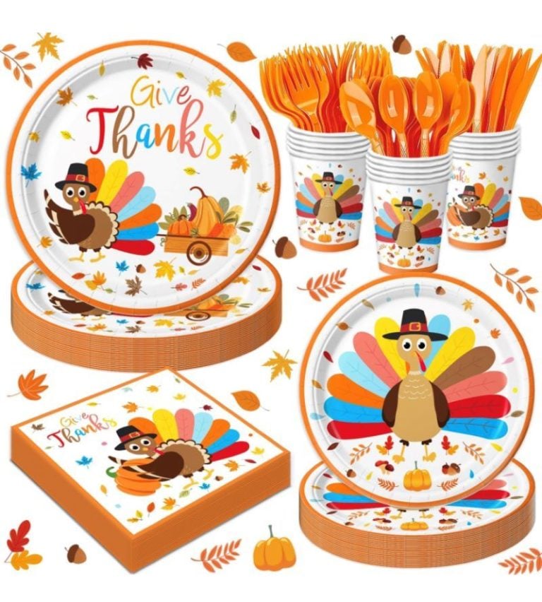 25 Thanksgiving Classroom Party Ideas & Class Feast Ideas - Chaylor & Mads