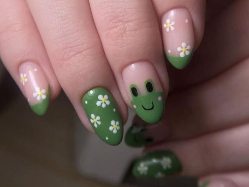25 Cute Frog Nail Designs to Copy ASAP 🐸 - Chaylor & Mads