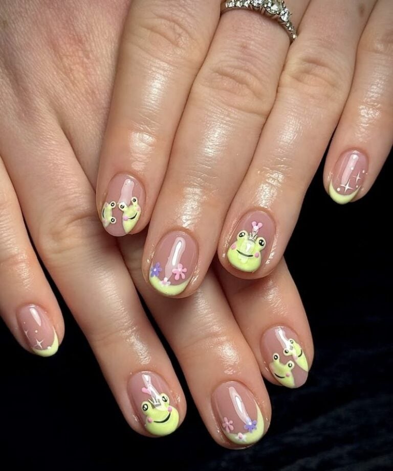 25 Cute Frog Nail Designs to Copy ASAP 🐸 - Chaylor & Mads